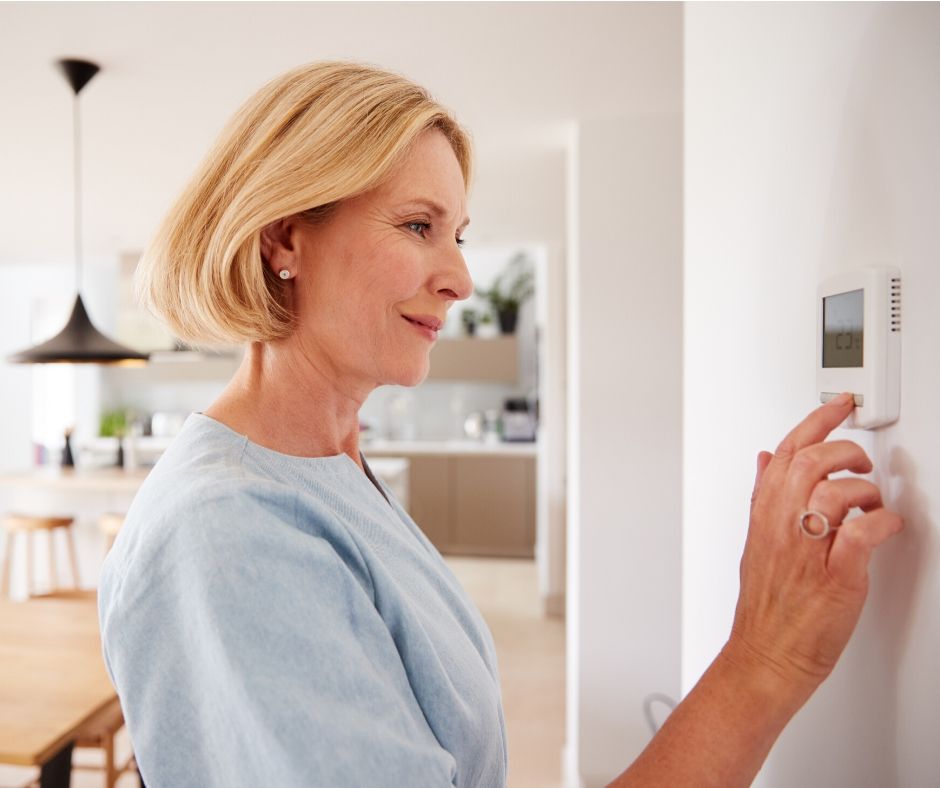 Go Green to Save Green: Money Saving Tips for Home Energy Bills