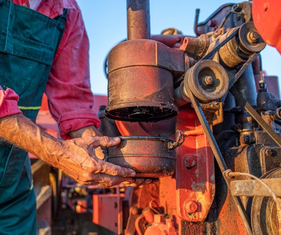 Farm Equipment Maintenance Checklist - Rural Mutual Insurance