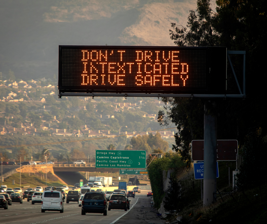 Tips to Avoid Distracted Driving - Rural Mutual Insurance Company